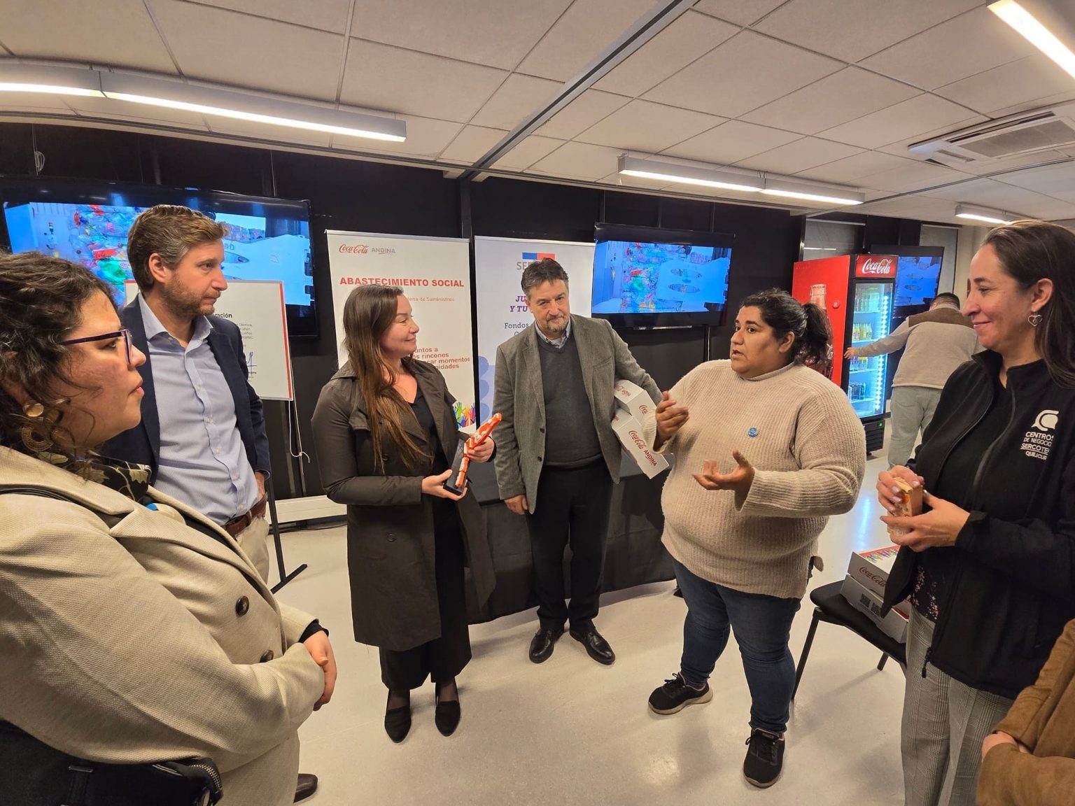 Sercotec y Coca-Cola Andina firman convenio para potenciar el crecimiento de las micro y ...